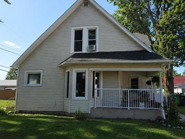 22517 Stenger St, Woodburn, IN 46797