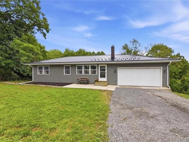 2251 Mercer West Middlesex Rd, West Middlesex, PA 16159