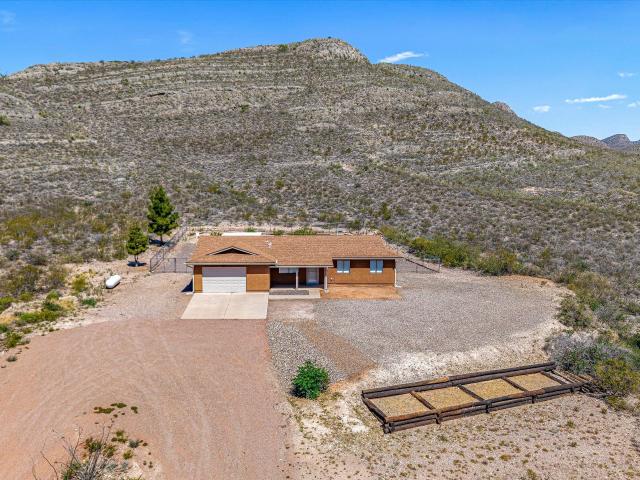 2251 n spanish trail