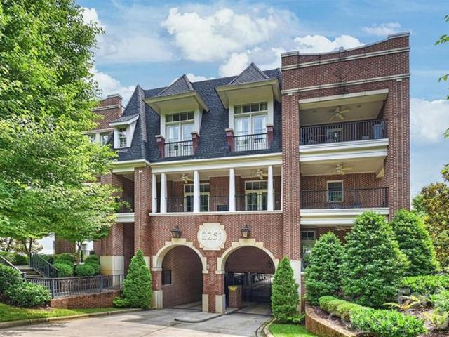 2251 Selwyn Ave Apt 102, Charlotte, NC 28207