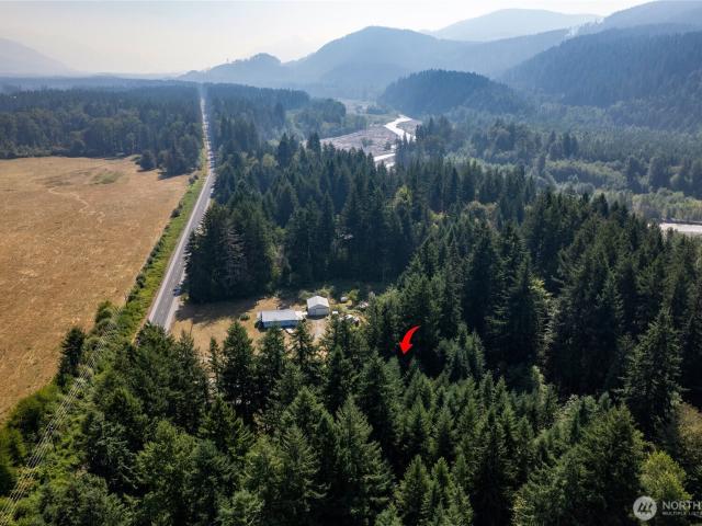 22520 State Route 706 E