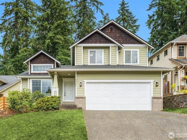 22521 SE 267th St, Maple Valley, WA 98038