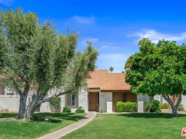 2252 Miramonte Cir E Unit B, Palm Springs, CA 92264
