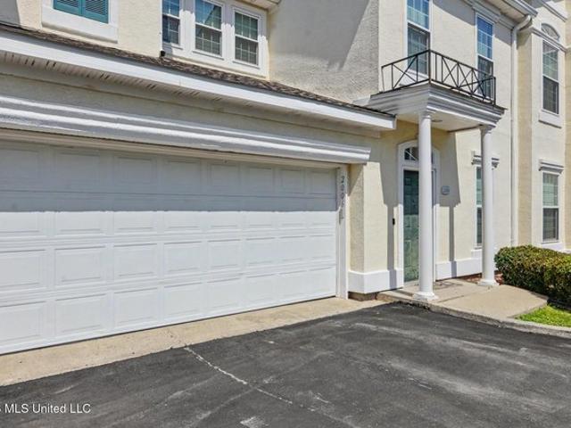 2252 Beach Dr Apt 2006, Gulfport, MS 39507