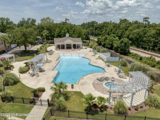 2252 Beach Drive