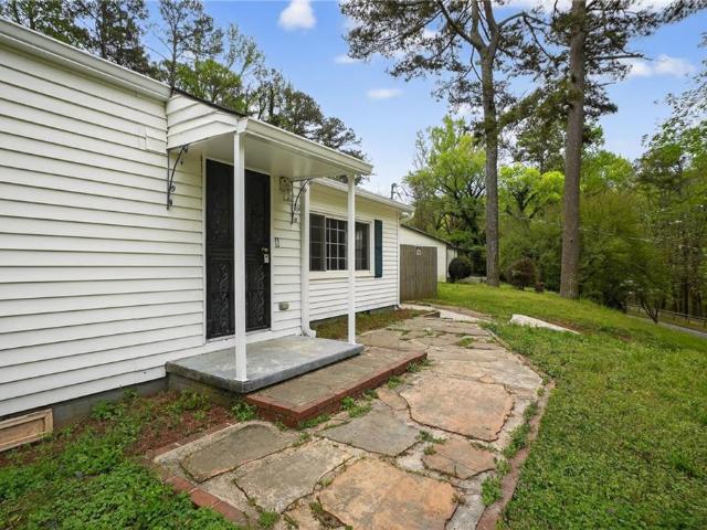 2252 Beecher Cir SW, Atlanta, GA 30311 | MLS #7745 | Compass
