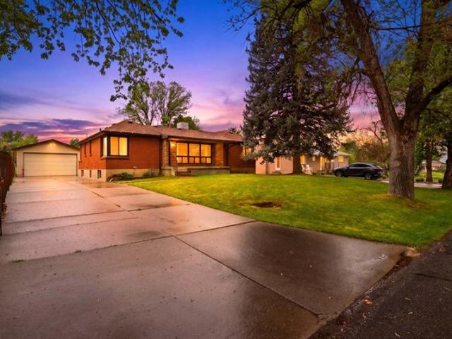 2252 E 6450 S, Cottonwood Heights, UT 84121