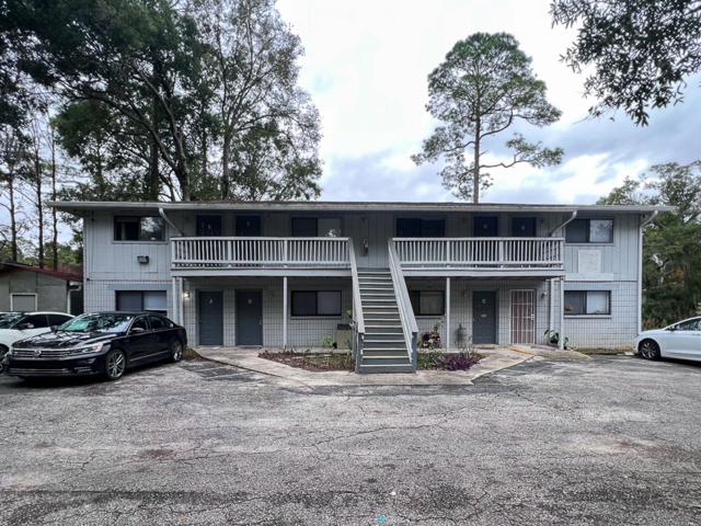 2252 Holly Heights