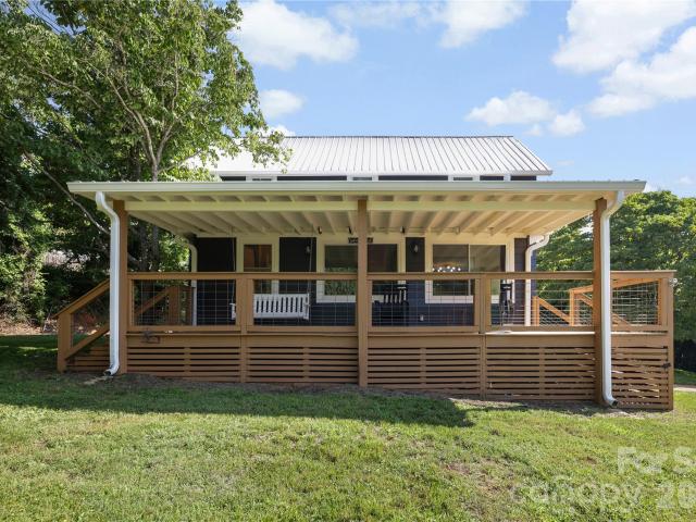 2252 Riceville Road