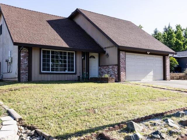 2252 S Whitney Blvd, Rocklin, CA 95677
