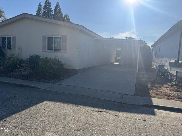 2252 Table Rock Rd Spc 121, Medford, OR 97501