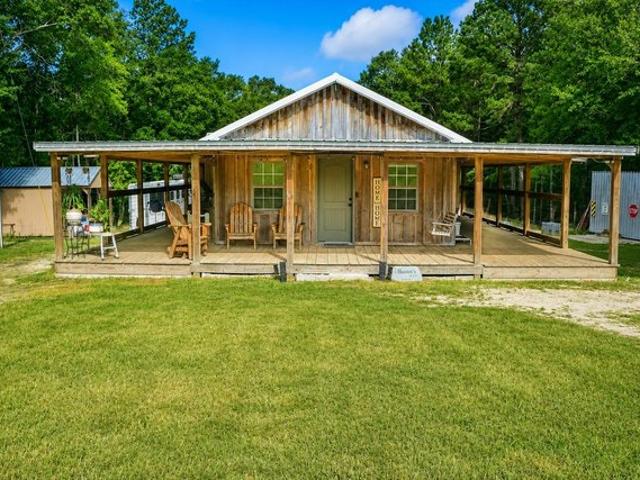 22535 Rosin Ridge Rd, Red Level, AL 36474