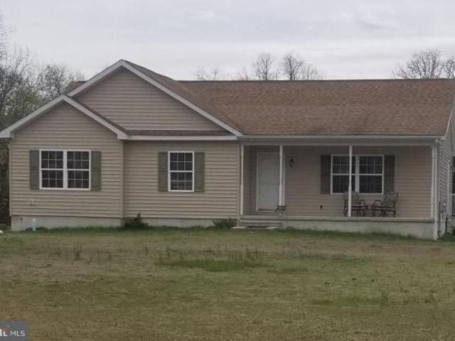 2253 Almond Rd, Vineland, NJ 08360