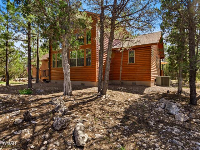 2253 Cross Country Road