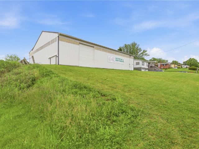 2253 Stoystown Rd
