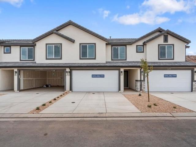 2253 S Wolverine Way Unit 2469, Washington, UT 84780