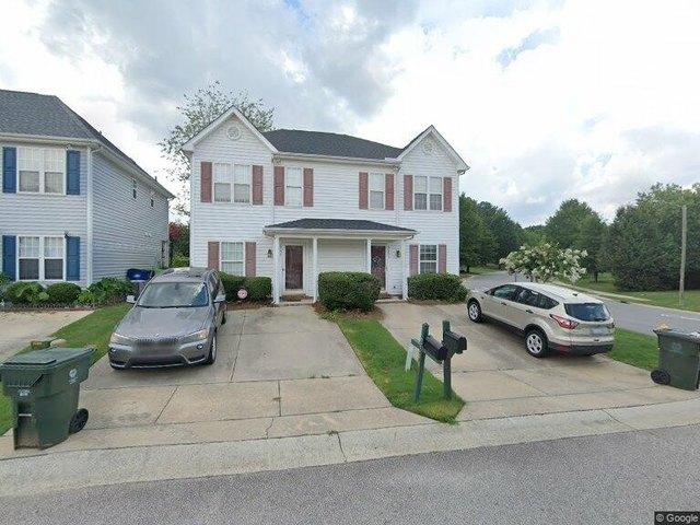 2253 Ventana Ln, Raleigh, NC 27604