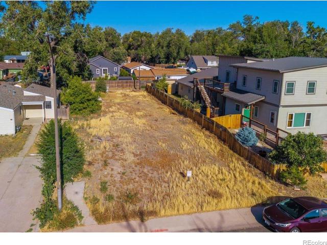 225 3rd Street