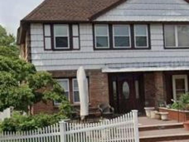 225 01 59Th Ave 1, Oakland Gardens, NY