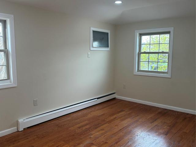 225 10 th Avenue | Compass