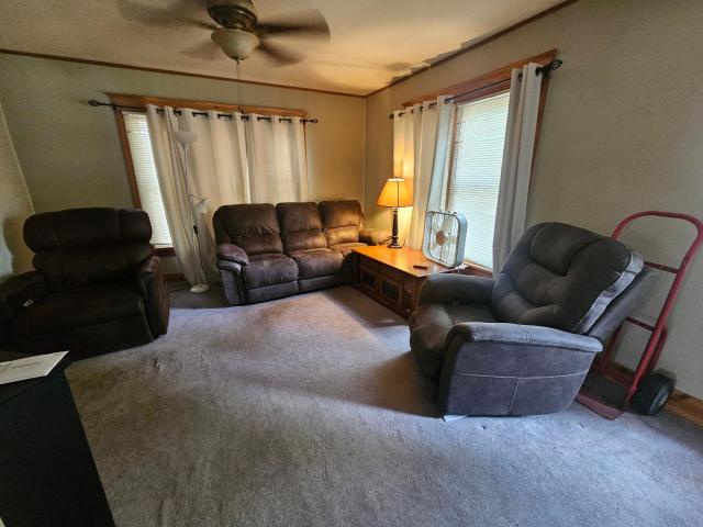 225 12th Street N