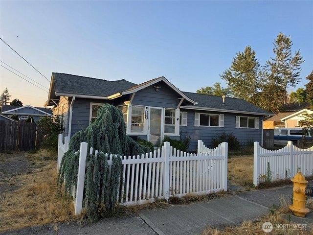 225 14th St SE, Auburn, WA 98002