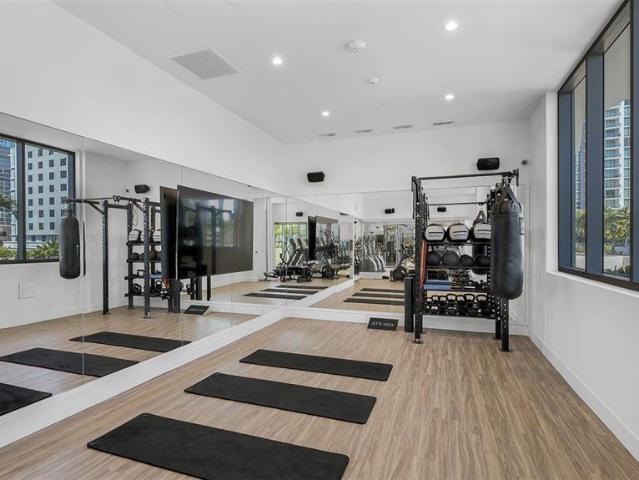 225 1st Ave N, Unit A1, St. Petersburg, FL 33701 | MLS #O6229