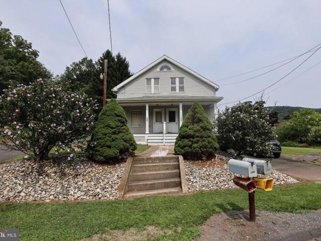 225 227 Shultz Rd, Pine Grove, PA 17963