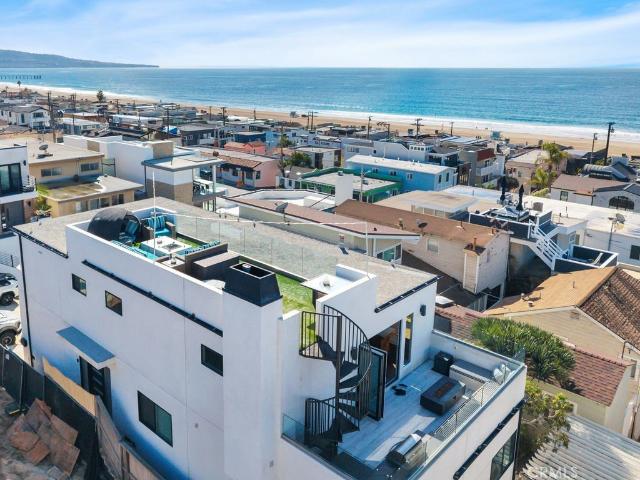 225 33rd St, Hermosa Beach, CA 90254 | MLS #SB25276 | Compass