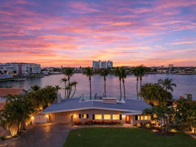 225 55th Avenue, St Pete Beach, US, FL