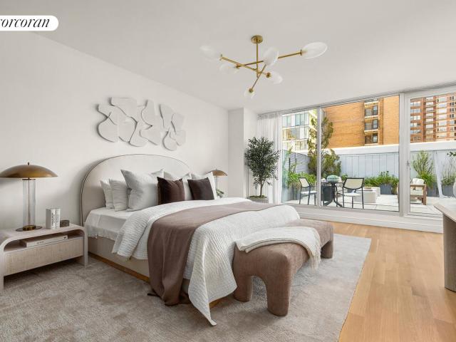 225 5TH Avenue PHB
