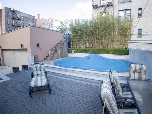225 73rd Street