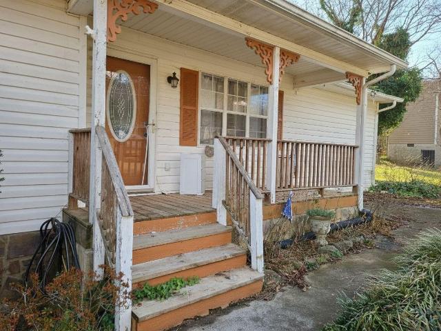 225 County Road 587