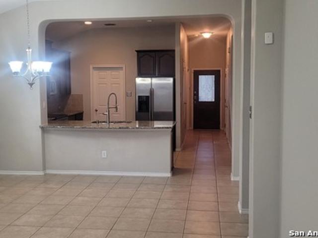225 Country Vale