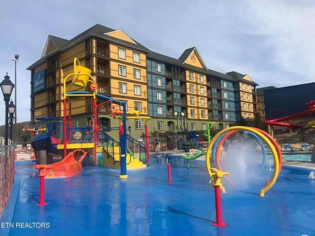 225 Collier Dr Unit 1215, Sevierville, TN 37862