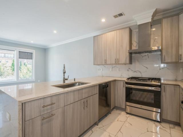 225 Columbia Ave # 1