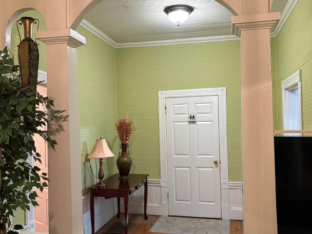 225 Columbia Avenue