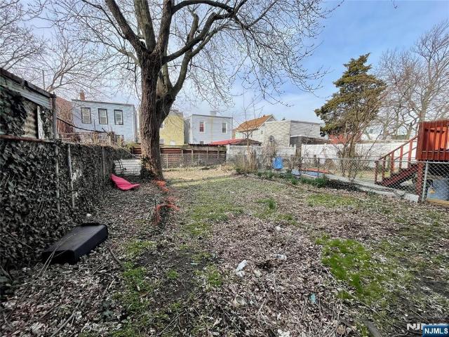225 Cator Avenue