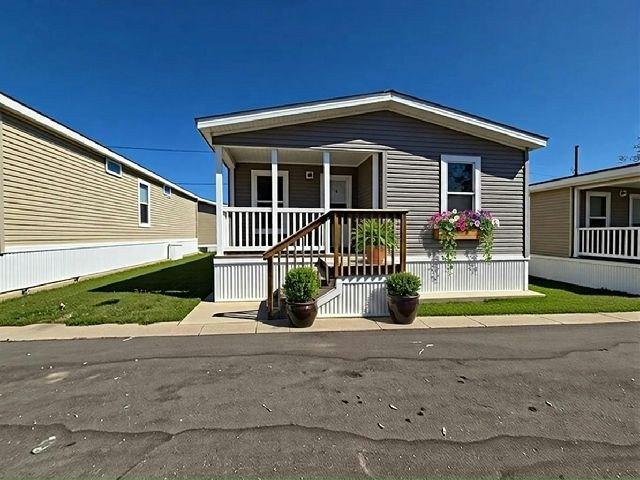 225 Cardinal Ln Unit 225, Madison, WI 53704