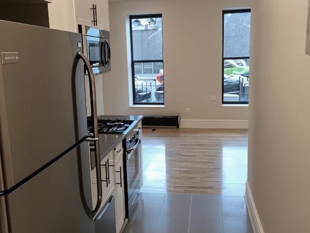 225 Central Park North, New York, NY