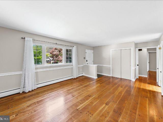 225 Chestnut St, Newtown Square, PA 19073 | MLS #PADE2113