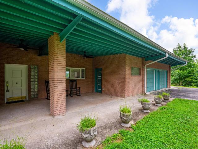 225 Cherokee Trail