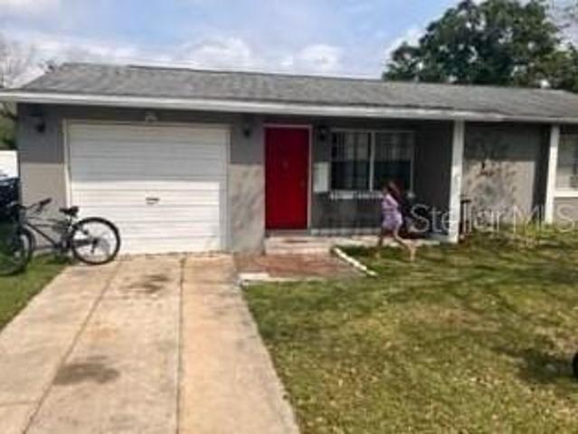 225 Citrus Dr, Kissimmee, FL 34743