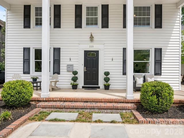 225 Altondale Ave, Charlotte, NC 28207 | MLS #4375