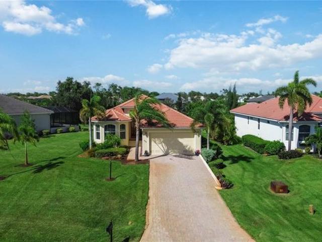 225 Arlington Dr, Placida, FL 33946