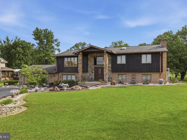 225 Bowden Drive
