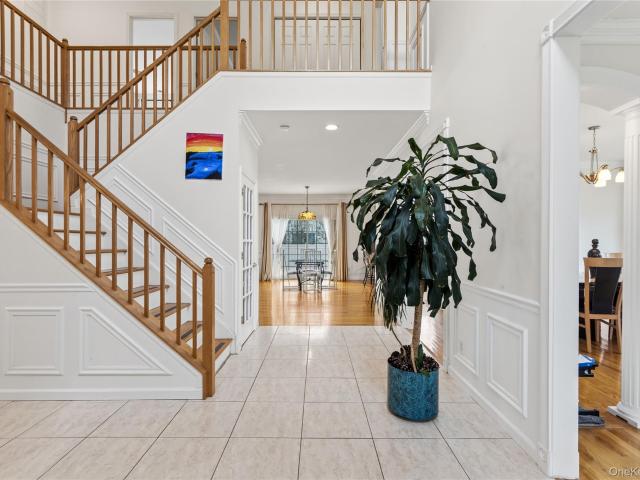 225 Barton Avenue