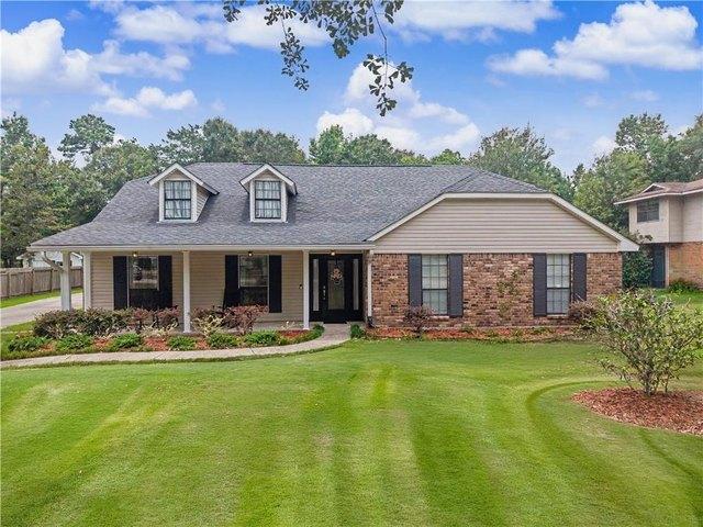 225 Blue Crane Dr # 1, Slidell, LA 70461