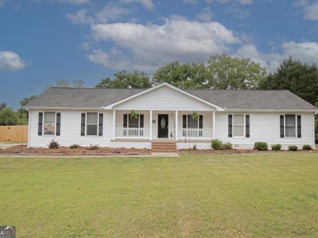 225 Graystone Dr, Covington, GA 30014