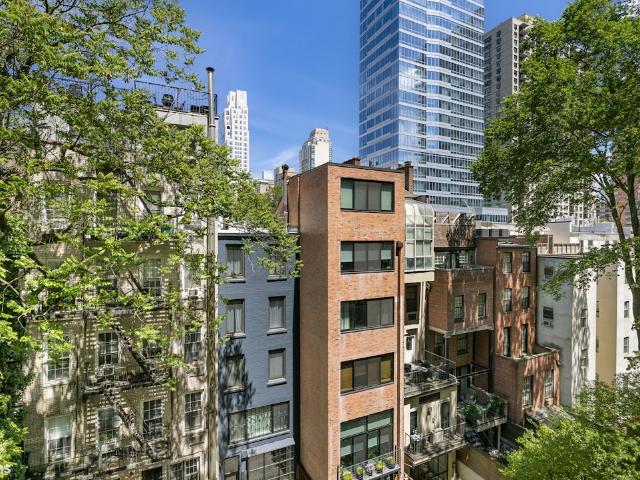 225 E 73RD Street 5F
